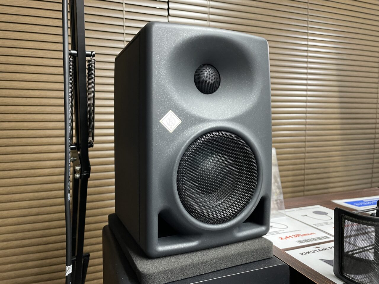 【終了】NEUMANN KH 80 DSP A G / BCM 705の期間限定展示 | (株)福山楽器センター